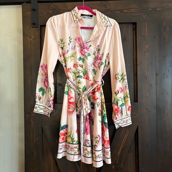 Dalia Macphee | Dresses | Nwot Dalia Macphee Floral Long Sleeve Tie ...